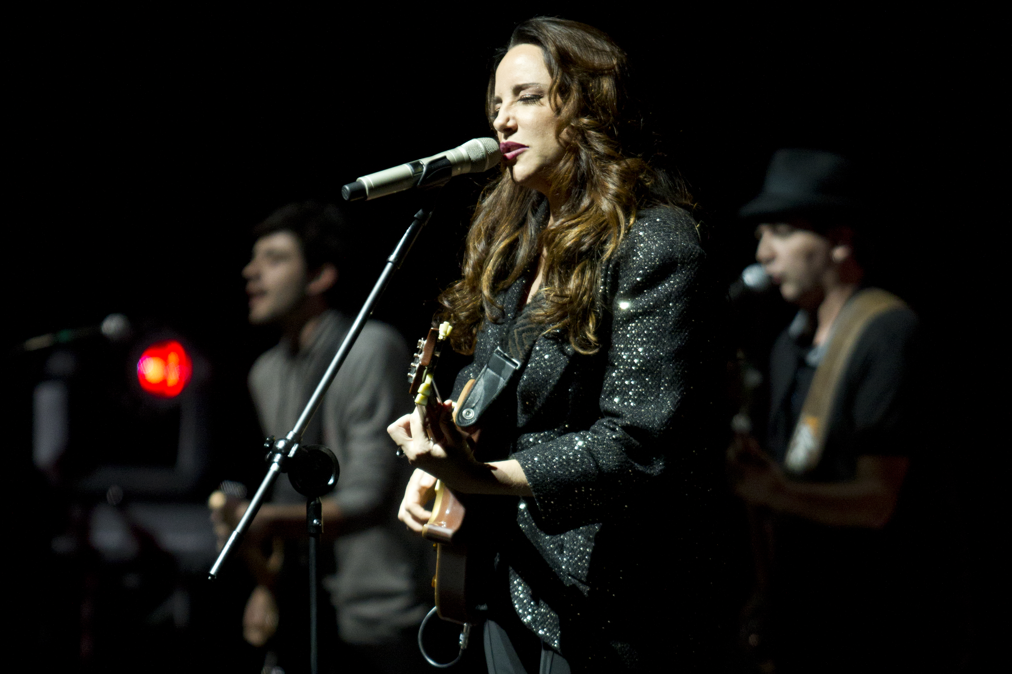 Ana Carolina apresenta turnê Sucessos em Curitiba dia 25 de setembro ...