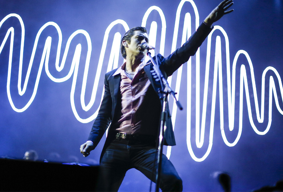 Alex Turner: o britânico do topete mais sensual | Midiorama