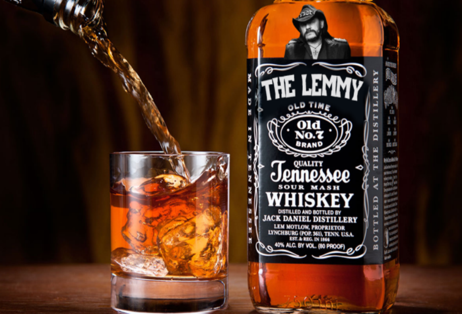 Não é Jack And Coke, é The Lemmy | Midiorama