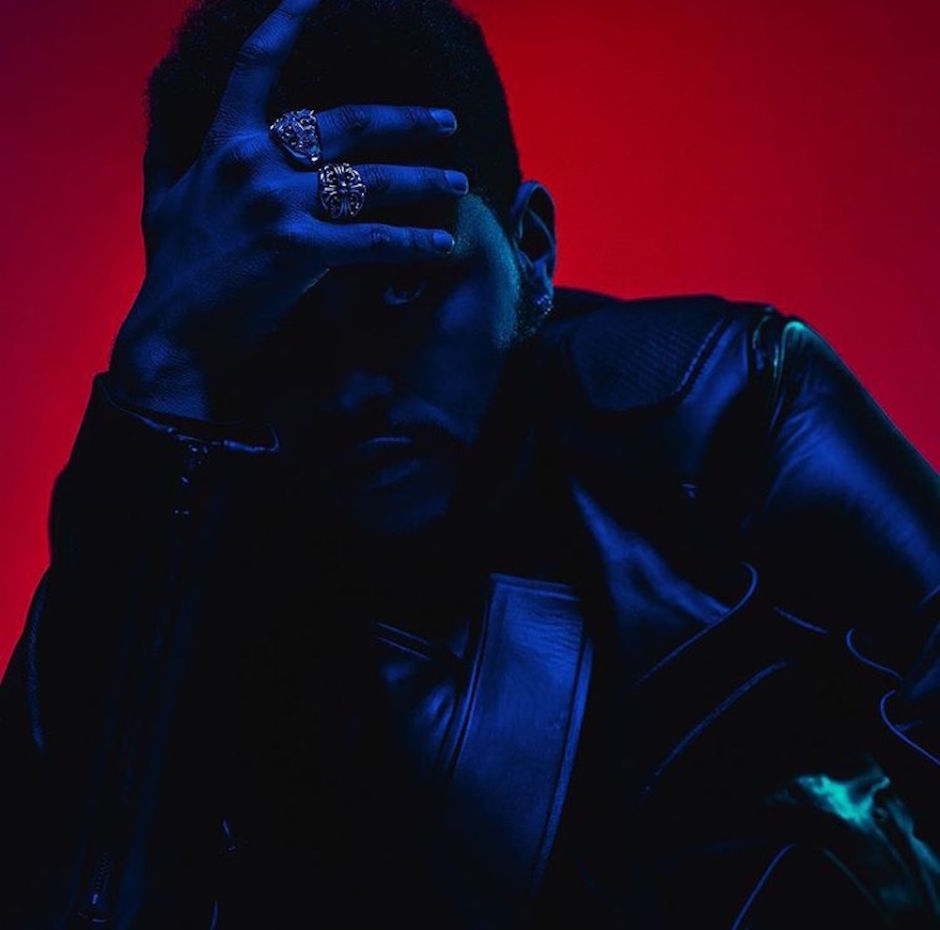 Vem dar uma olhada em mais fotos promocionais que o The Weeknd liberou ...