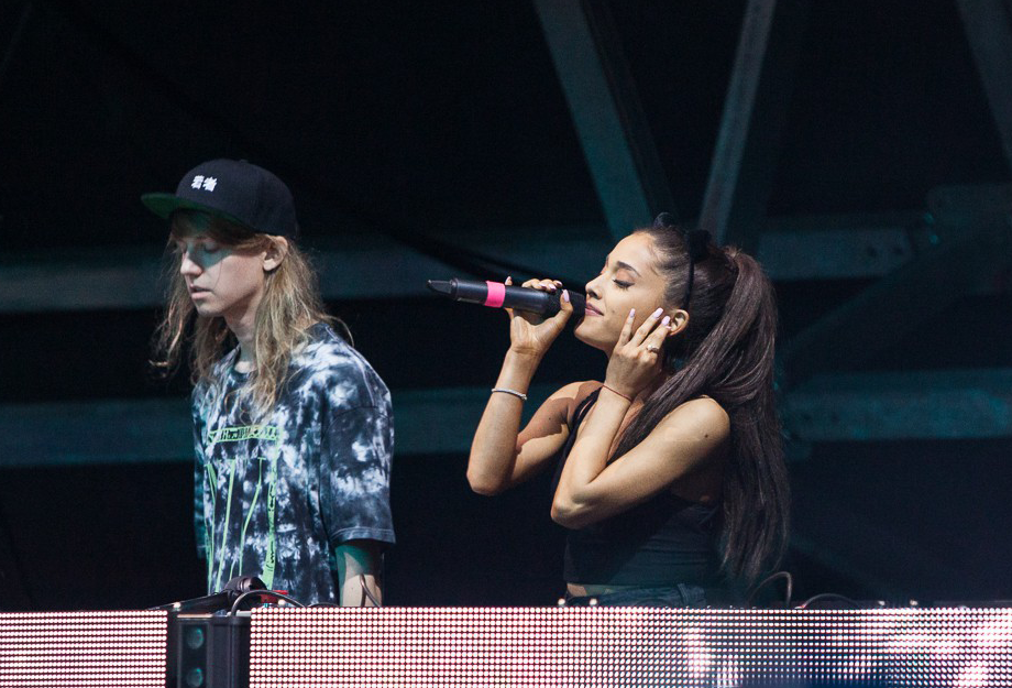“Quit”: Ouça nova faixa de Ariana Grande com Cashmere Cat | Midiorama
