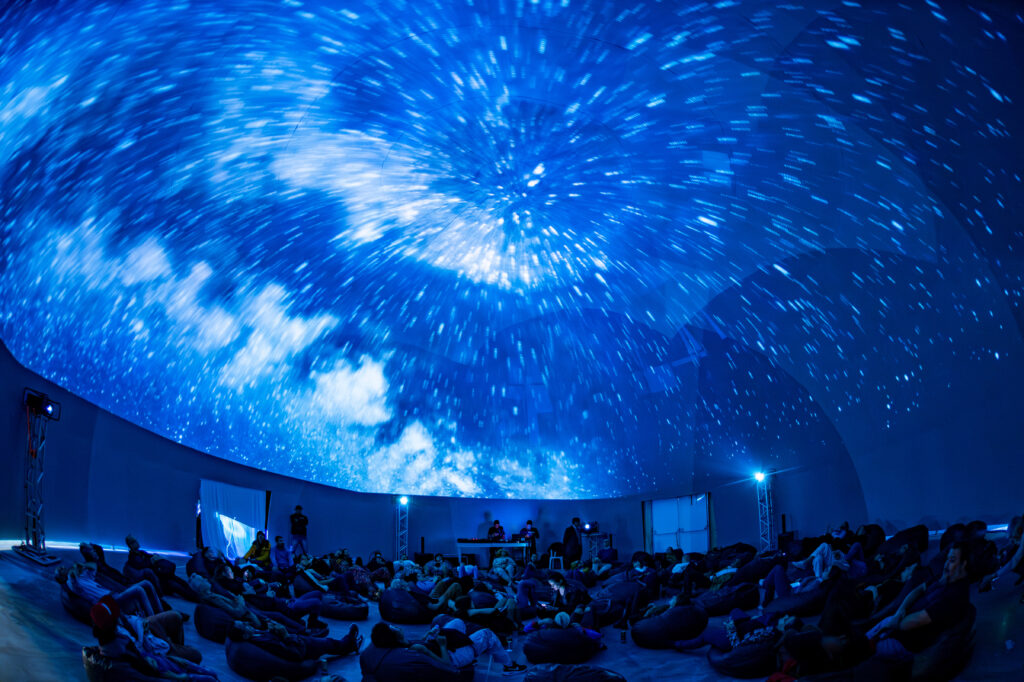 VISUALFARM GYMNASIUM: Primeiro Laboratório de Artes Imersivas da ...